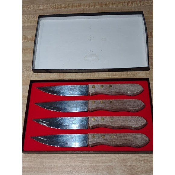 Kitchen | Vintage Set Of Certified Angus Beef 1 Steak Knives Wwood Handles In Box | Poshmark